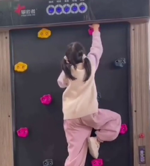 Indoor rotating rock climber - bowling equipment | bowling lane ...